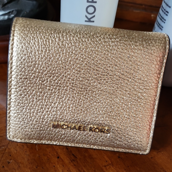 Michael Kors | Bags | Gold Michael Kors Mini Wallet | Poshmark
